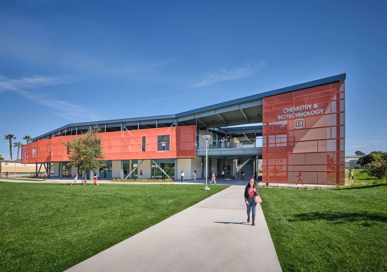 MiraCosta College Chemistry and Biotechnology Building - San Diego ...