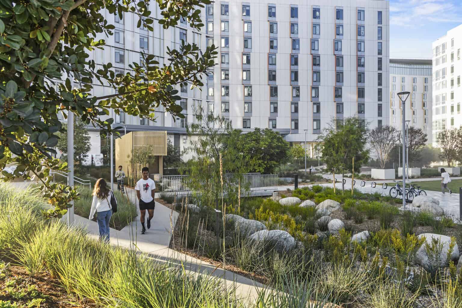 UC San Diego Theatre District Living & Learning Neighborhood - San ...